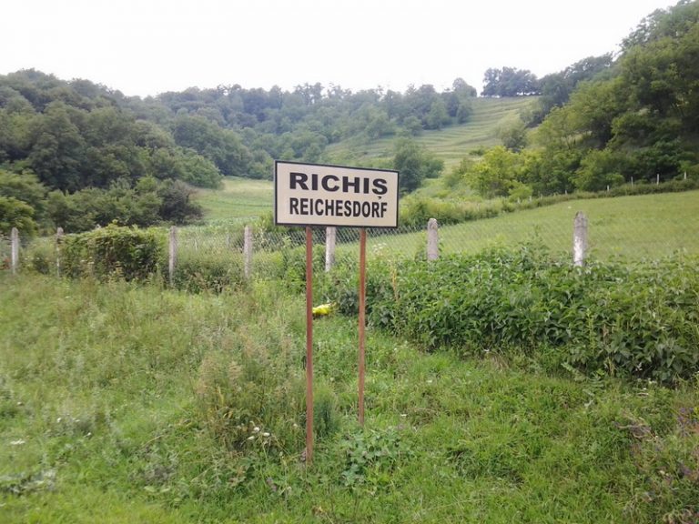 Richiș, satul din România cu cea mai mare diversitate culturală ...