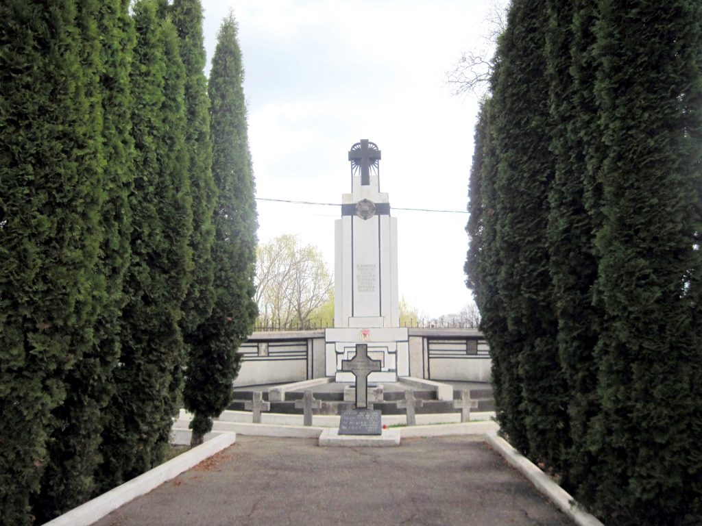 Peneș Curcanul, erou al războiului de Independență - Editia de Dimineata
