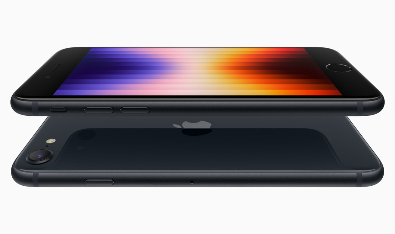 A treia generație iPhone SE este pe piață. Cât costă cel mai ieftin ...